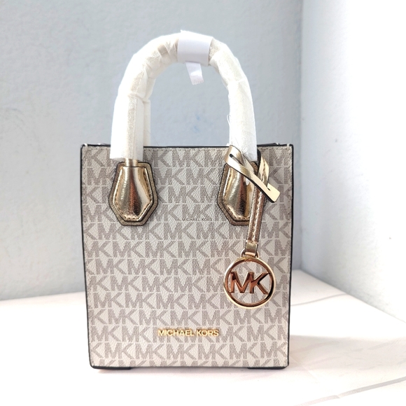 Michael Kors | Bags | Michael Kors Mercer Extrasmall Signature Logo ...